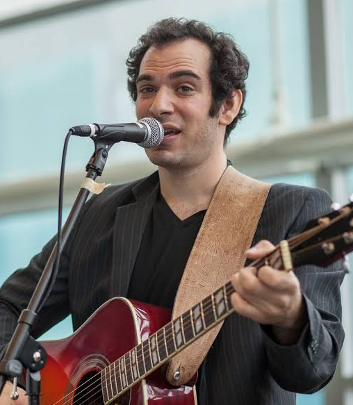 Nhạc sĩ Jonathan Mann kiếm được 3 triệu đô la khi bán NFT và mất tất cả vì thuế và sự sụp đổ của ...